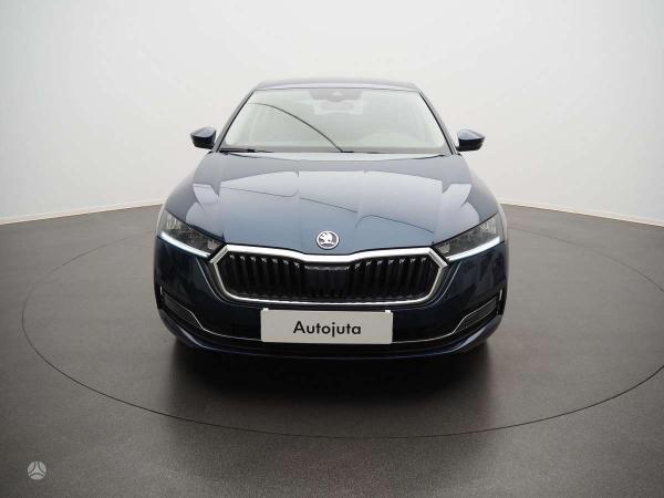 Zils Skoda Octavia 2021 Viļņa, ar dzinēja tilpumu 1.50 L un nobraukumu 83 tūkst. km par 16000 €, foto 2 vietnē AUTOMOTO.COM.LV