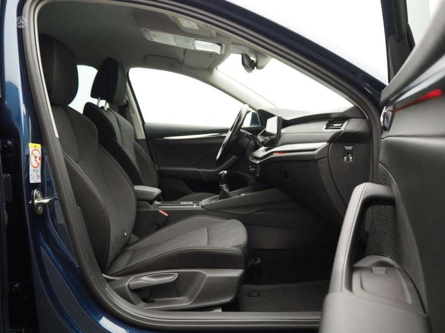 Blue Skoda Octavia 2021 in Vilnius, with an engine capacity of 1.50 L and mileage of 83 thousand km for 16000 €, photo 12 on AUTOMOTO.COM.LV