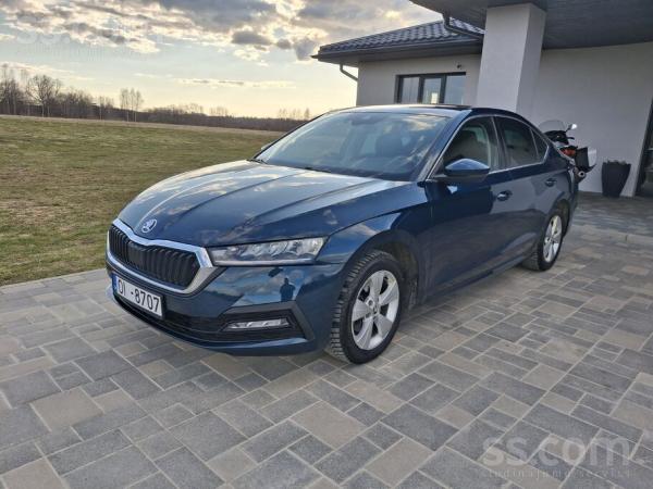 Zils Skoda Octavia 2021 Ogre, ar dzinēja tilpumu 1.00 L un nobraukumu 89 tūkst. km par 13100 €, foto 1 vietnē AUTOMOTO.COM.LV