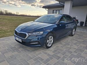 Zils Skoda Octavia 2021 Ogre, ar dzinēja tilpumu 1.00 L un nobraukumu 89 tūkst. km par 13100 €, foto  vietnē AUTOMOTO.COM.LV