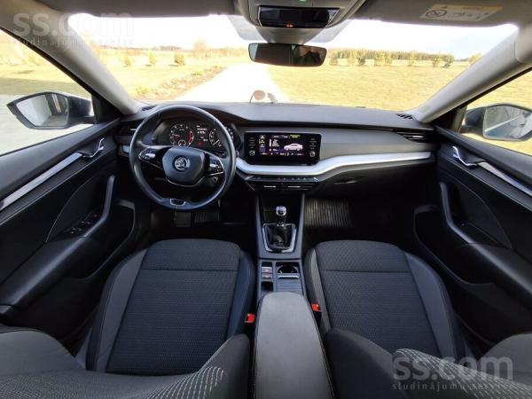 Zils Skoda Octavia 2021 Ogre, ar dzinēja tilpumu 1.00 L un nobraukumu 89 tūkst. km par 13100 €, foto 6 vietnē AUTOMOTO.COM.LV