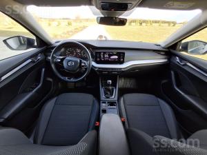 Blue Skoda Octavia 2021 in Ogre, with an engine capacity of 1.00 L and mileage of 89 thousand km for 13100 €, photo 7 on AUTOMOTO.COM.LV
