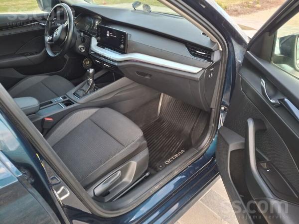 Zils Skoda Octavia 2021 Ogre, ar dzinēja tilpumu 1.00 L un nobraukumu 89 tūkst. km par 13100 €, foto 7 vietnē AUTOMOTO.COM.LV