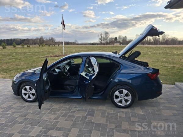 Zils Skoda Octavia 2021 Ogre, ar dzinēja tilpumu 1.00 L un nobraukumu 89 tūkst. km par 13100 €, foto 10 vietnē AUTOMOTO.COM.LV