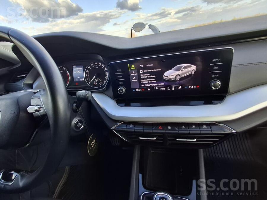 Blue Skoda Octavia 2021 in Ogre, with an engine capacity of 1.00 L and mileage of 89 thousand km for 13100 €, photo 15 on AUTOMOTO.COM.LV