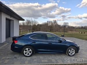 Blue Skoda Octavia 2021 in Ogre, with an engine capacity of 1.00 L and mileage of 89 thousand km for 13100 €, photo 16 on AUTOMOTO.COM.LV