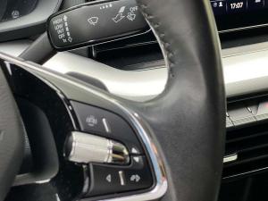 Blue Skoda Octavia 2021 in Riga, with an engine capacity of 2.00 L and mileage of 160 thousand km for 14300 €, photo 12 on AUTOMOTO.COM.LV