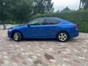 Blue Skoda Octavia 2021 in Riga, with an engine capacity of 2.00 L and mileage of 160 thousand km for 14300 €, photo 5 on AUTOMOTO.COM.LV