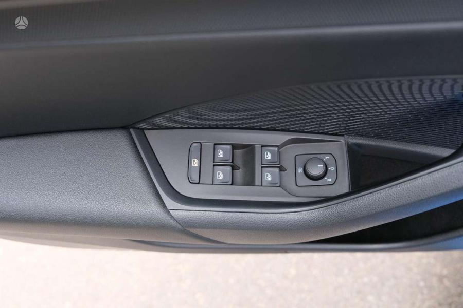 Blue Skoda Octavia 2021 in Vilnius, with an engine capacity of 1.50 L and mileage of 172 thousand km for 14950 €, photo 25 on AUTOMOTO.COM.LV