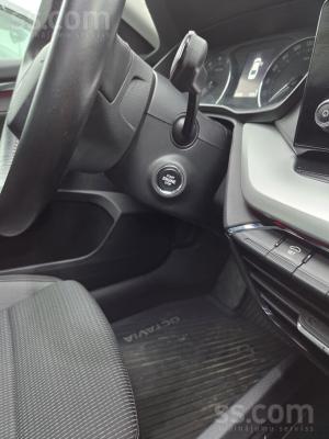 Blue Skoda Octavia 2021 in Jelgava, with an engine capacity of 1.50 L and mileage of 105 thousand km for 13500 €, photo 15 on AUTOMOTO.COM.LV