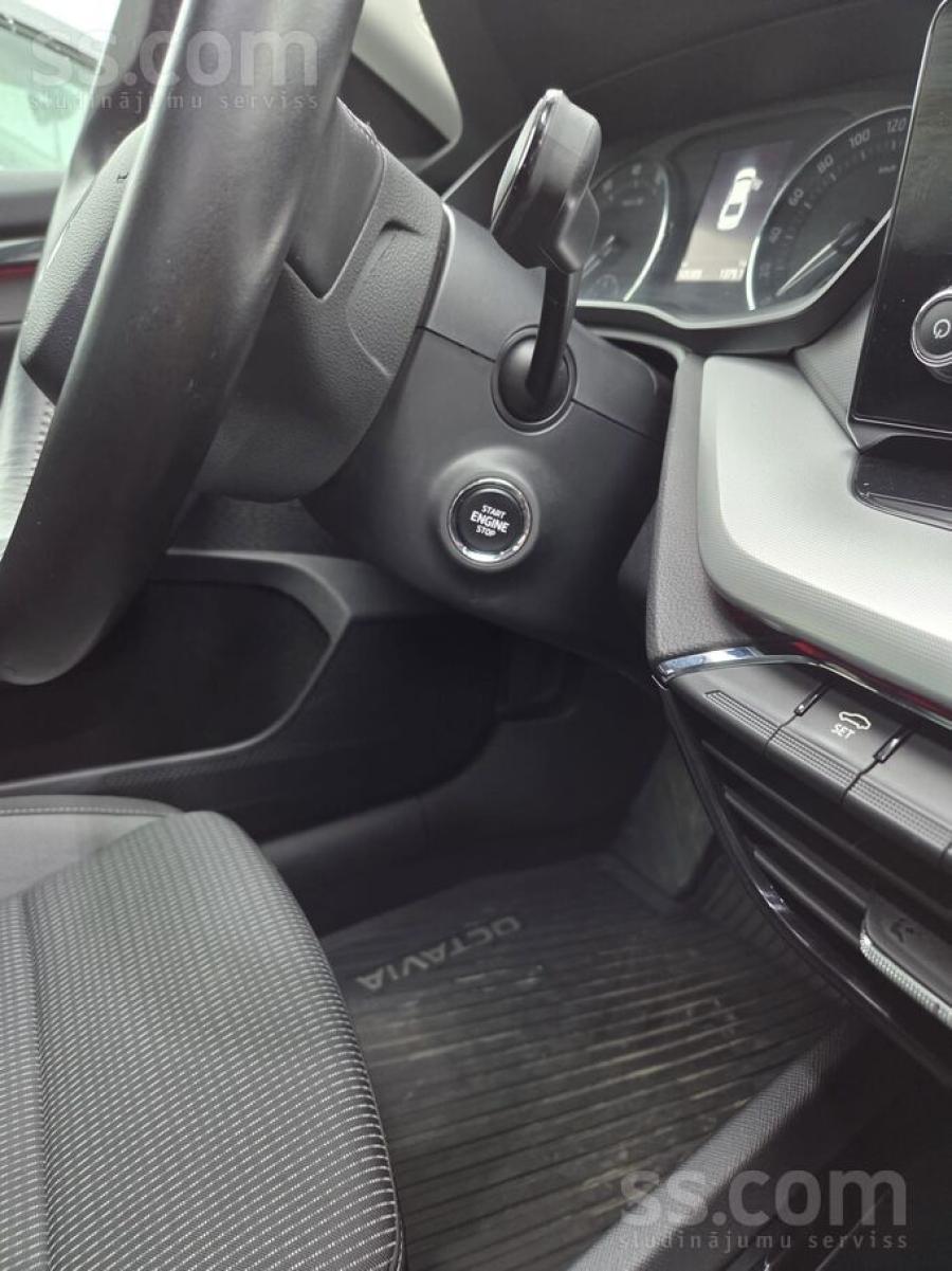 Blue Skoda Octavia 2021 in Jelgava, with an engine capacity of 1.50 L and mileage of 105 thousand km for 13500 €, photo 15 on AUTOMOTO.COM.LV