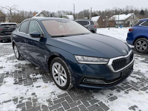 Zils Skoda Octavia 2022 Kauņa, ar dzinēja tilpumu 1.50 L un nobraukumu 193 tūkst. km par 14700 €, foto 4 vietnē AUTOMOTO.COM.LV