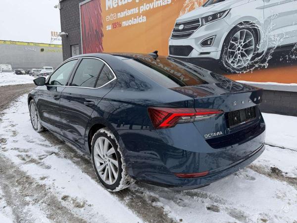 Blue Skoda Octavia 2022 in Kaunas, with an engine capacity of 1.00 L and mileage of 197 thousand km for 13900 €, photo 7 on AUTOMOTO.COM.LV