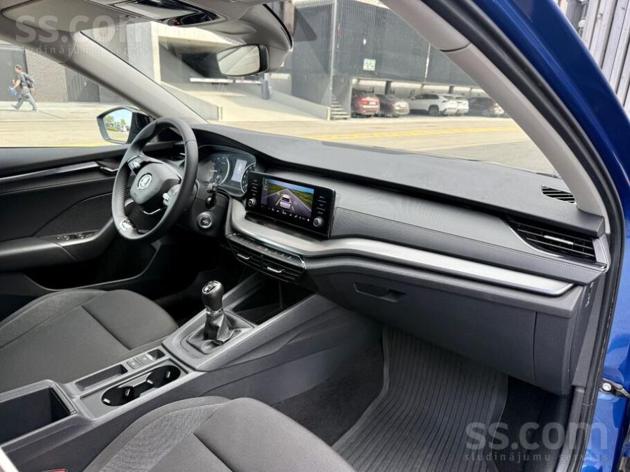 Zils Skoda Octavia 2022 Rīga, ar dzinēja tilpumu 1.00 L un nobraukumu 95 tūkst. km par 11850 €, foto 9 vietnē AUTOMOTO.COM.LV