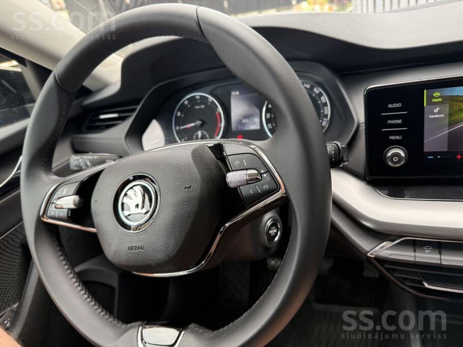 Zils Skoda Octavia 2022 Rīga, ar dzinēja tilpumu 1.00 L un nobraukumu 95 tūkst. km par 11850 €, foto 10 vietnē AUTOMOTO.COM.LV