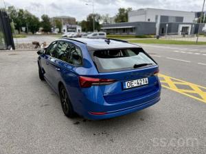 Zils Skoda Octavia 2022 Rīga, ar dzinēja tilpumu 1.00 L un nobraukumu 95 tūkst. km par 11850 €, foto 12 vietnē AUTOMOTO.COM.LV
