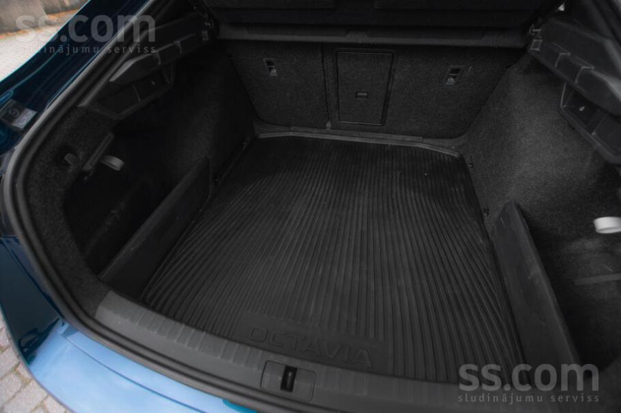 Zils Skoda Octavia 2022 Rīga, ar dzinēja tilpumu 2.00 L un nobraukumu 178 tūkst. km par 16500 €, foto 22 vietnē AUTOMOTO.COM.LV
