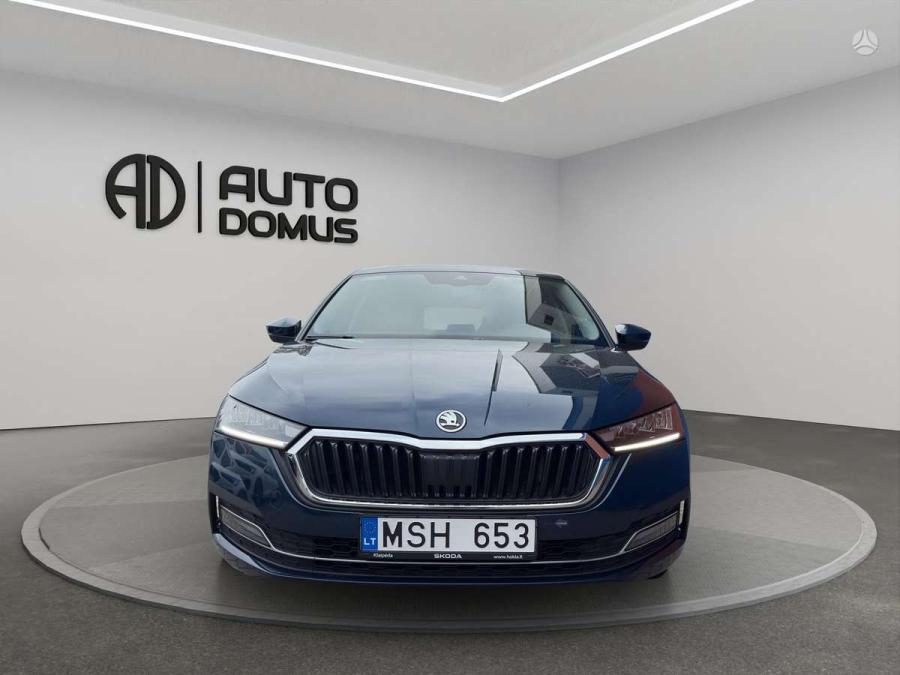 Blue Skoda Octavia 2023 in Klaipeda, with an engine capacity of 1.50 L and mileage of 108 thousand km for 17999 €, photo 3 on AUTOMOTO.COM.LV