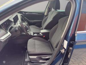 Blue Skoda Octavia 2023 in Klaipeda, with an engine capacity of 1.50 L and mileage of 108 thousand km for 17999 €, photo 8 on AUTOMOTO.COM.LV