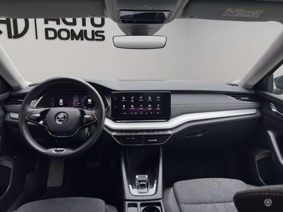 Blue Skoda Octavia 2023 in Klaipeda, with an engine capacity of 1.50 L and mileage of 108 thousand km for 17999 €, photo 9 on AUTOMOTO.COM.LV