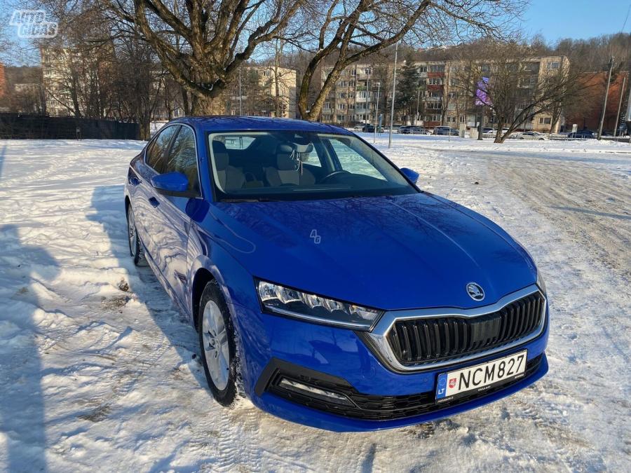 Blue Skoda Octavia 2024 in Kaunas, with an engine capacity of 1.00 L and mileage of 60 thousand km for 19500 €, photo 1 on AUTOMOTO.COM.LV