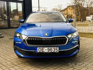 Zils Skoda Octavia 2025 Daugavpils, ar dzinēja tilpumu 1.50 L un nobraukumu 3 tūkst. km par 25900 €, foto 3 vietnē AUTOMOTO.COM.LV