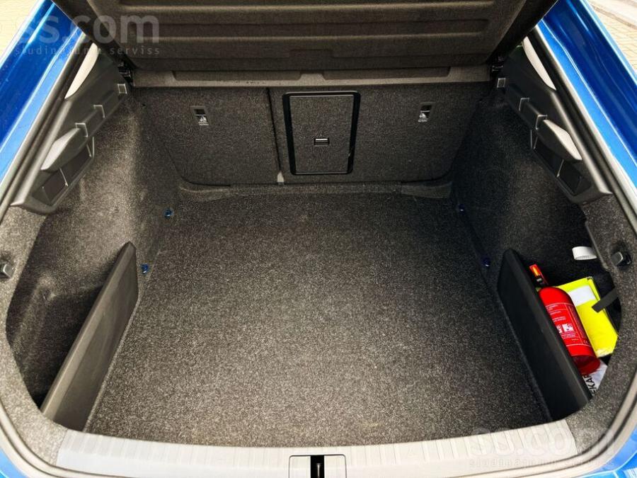 Zils Skoda Octavia 2025 Daugavpils, ar dzinēja tilpumu 1.50 L un nobraukumu 3 tūkst. km par 25900 €, foto 21 vietnē AUTOMOTO.COM.LV