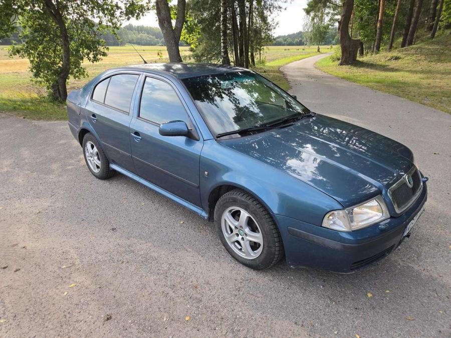 Zils Skoda Octavia 2004 Kauņa, ar dzinēja tilpumu 1.90 L un nobraukumu 356 tūkst. km par 1001 €, foto 9 vietnē AUTOMOTO.COM.LV