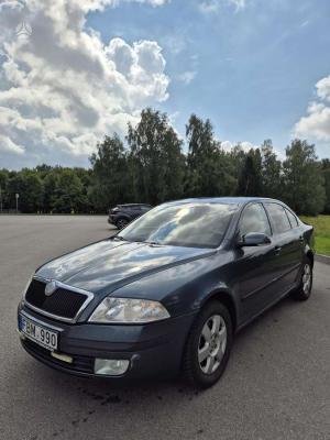 Zils Skoda Octavia 2006 Alīta, ar dzinēja tilpumu 1.90 L un nobraukumu 227 tūkst. km par 1200 €, foto 3 vietnē AUTOMOTO.COM.LV