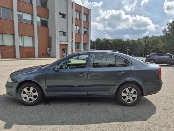 Синий Шкода Октавия 2006 в Алитус, объемом двигателя 1.90 л и пробегом 227 тыс. км за 1200 €, фото 6 на AUTOMOTO.COM.LV
