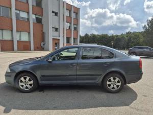 Zils Skoda Octavia 2006 Alīta, ar dzinēja tilpumu 1.90 L un nobraukumu 227 tūkst. km par 1200 €, foto 6 vietnē AUTOMOTO.COM.LV