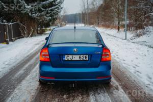 Blue Skoda Octavia 2007 in Riga, with an engine capacity of 2.00 L and mileage of 250 thousand km for 2390 €, photo 4 on AUTOMOTO.COM.LV