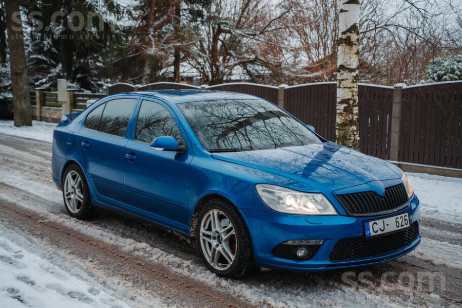 Blue Skoda Octavia 2007 in Riga, with an engine capacity of 2.00 L and mileage of 250 thousand km for 2390 €, photo 6 on AUTOMOTO.COM.LV