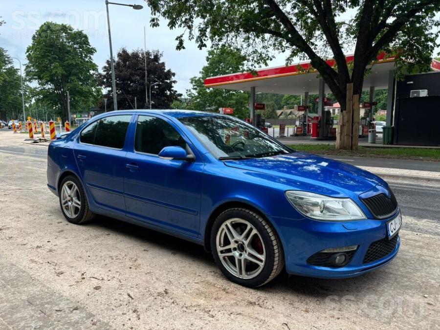Zils Skoda Octavia 2007 Rīga, ar dzinēja tilpumu 2.00 L un nobraukumu 250 tūkst. km par 2400 €, foto 5 vietnē AUTOMOTO.COM.LV