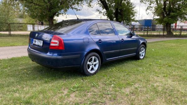 Blue Skoda Octavia 2007 in Riga, with an engine capacity of 2.00 L and mileage of 0 thousand km for 2399 €, photo 7 on AUTOMOTO.COM.LV