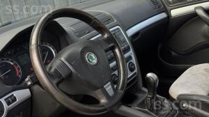Zils Skoda Octavia 2008 Rīga, ar dzinēja tilpumu 2.00 L un nobraukumu 291 tūkst. km par 1500 €, foto 9 vietnē AUTOMOTO.COM.LV