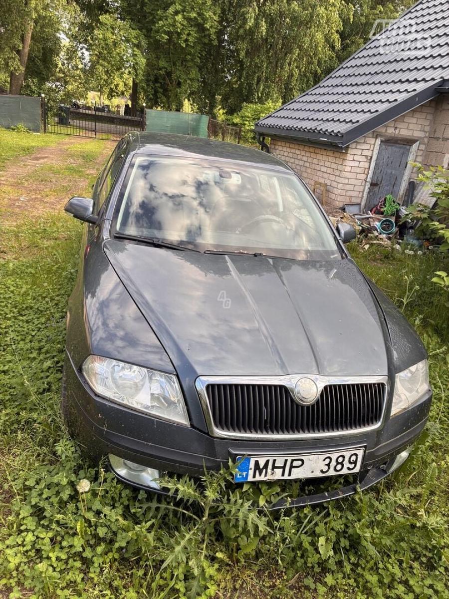 Blue Skoda Octavia 2009 in Panevezys, with an engine capacity of 2.00 L and mileage of 300 thousand km for 1500 €, photo 1 on AUTOMOTO.COM.LV