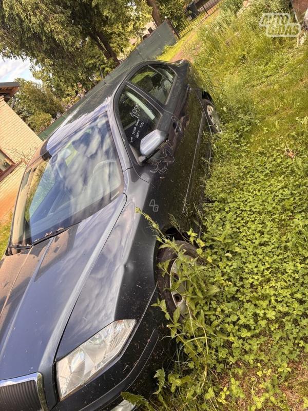 Zils Skoda Octavia 2009 Panevēža, ar dzinēja tilpumu 2.00 L un nobraukumu 300 tūkst. km par 1500 €, foto 2 vietnē AUTOMOTO.COM.LV