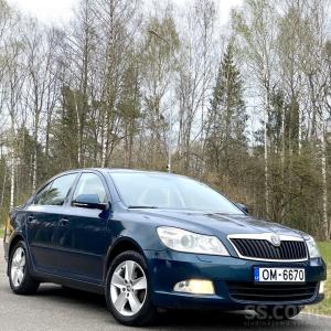 Zils Skoda Octavia 2012 Jelgava, ar dzinēja tilpumu 2.00 L un nobraukumu 217 tūkst. km par 1000 €, foto 4 vietnē AUTOMOTO.COM.LV