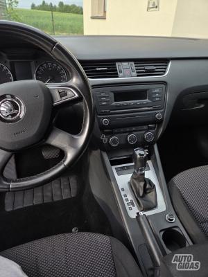 Blue Skoda Octavia 2013 in Kaunas, with an engine capacity of 1.60 L and mileage of 193 thousand km for 5400 €, photo 7 on AUTOMOTO.COM.LV