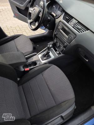 Blue Skoda Octavia 2013 in Kaunas, with an engine capacity of 1.60 L and mileage of 193 thousand km for 5400 €, photo 8 on AUTOMOTO.COM.LV
