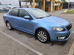 Blue Skoda Octavia 2013 in Kaunas, with an engine capacity of 1.60 L and mileage of 193 thousand km for 5400 €, photo 11 on AUTOMOTO.COM.LV