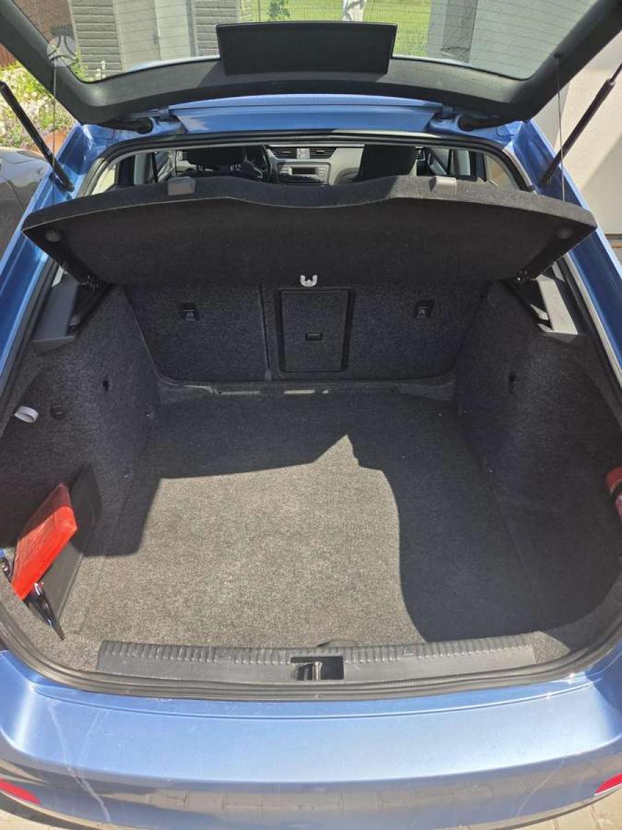 Blue Skoda Octavia 2013 in Kaunas, with an engine capacity of 1.60 L and mileage of 193 thousand km for 4600 €, photo 13 on AUTOMOTO.COM.LV