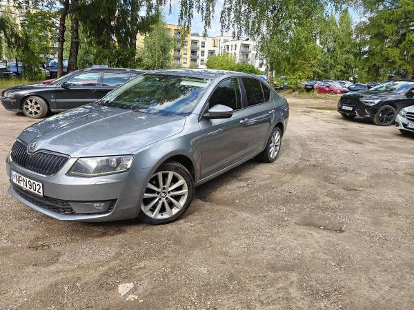 Zils Skoda Octavia 2013 Viļņa, ar dzinēja tilpumu 1.97 L un nobraukumu 247 tūkst. km par 7000 €, foto 1 vietnē AUTOMOTO.COM.LV