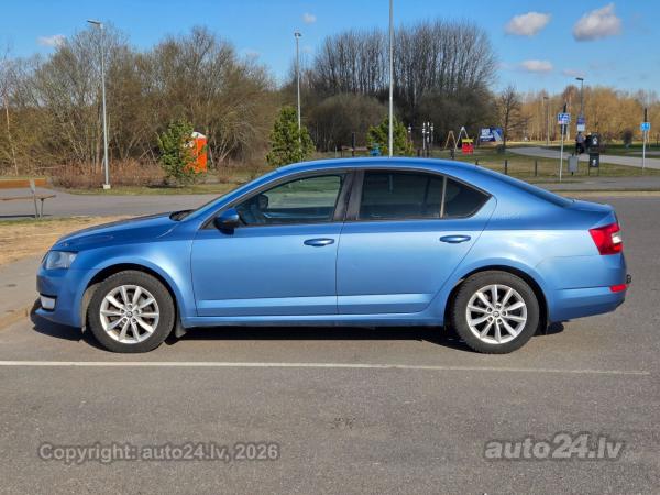 Zils Skoda Octavia 2014 Tallina, ar dzinēja tilpumu 1.20 L un nobraukumu 159 tūkst. km par 5900 €, foto 4 vietnē AUTOMOTO.COM.LV
