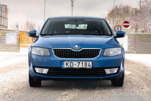 Zils Skoda Octavia 2015 Jelgava, ar dzinēja tilpumu 1.60 L un nobraukumu 288 tūkst. km par 5500 €, foto  vietnē AUTOMOTO.COM.LV
