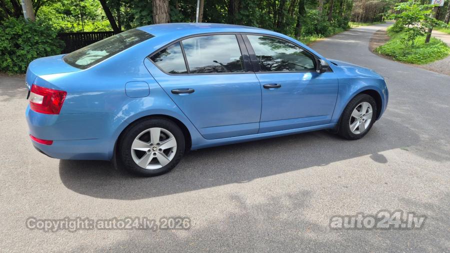 Blue Skoda Octavia 2015 in Tallinn, with an engine capacity of 1.20 L and mileage of 0 thousand km for 6700 €, photo 3 on AUTOMOTO.COM.LV