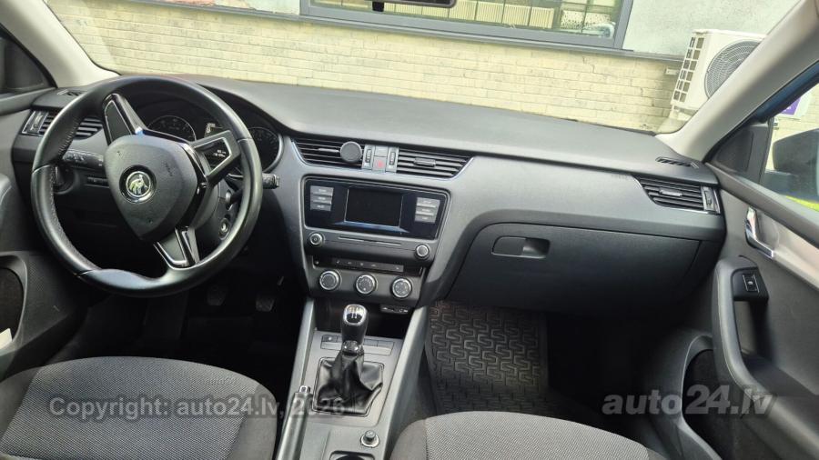 Blue Skoda Octavia 2015 in Tallinn, with an engine capacity of 1.20 L and mileage of 0 thousand km for 6700 €, photo 6 on AUTOMOTO.COM.LV