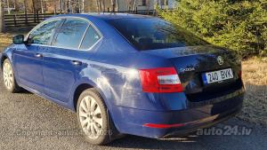 Zils Skoda Octavia 2017 Tallina, ar dzinēja tilpumu 1.40 L un nobraukumu 145 tūkst. km par 10000 €, foto 4 vietnē AUTOMOTO.COM.LV