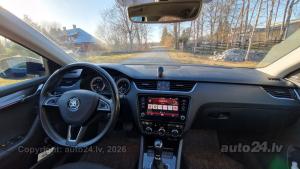 Zils Skoda Octavia 2017 Tallina, ar dzinēja tilpumu 1.40 L un nobraukumu 145 tūkst. km par 10000 €, foto 5 vietnē AUTOMOTO.COM.LV